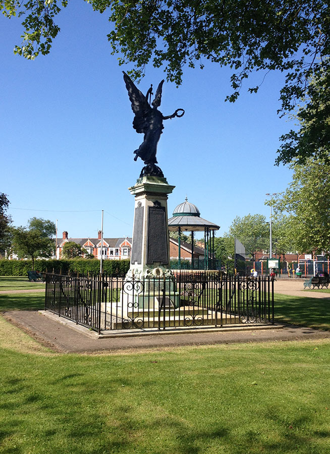 Statues Cardiff at Jamie Heyne blog
